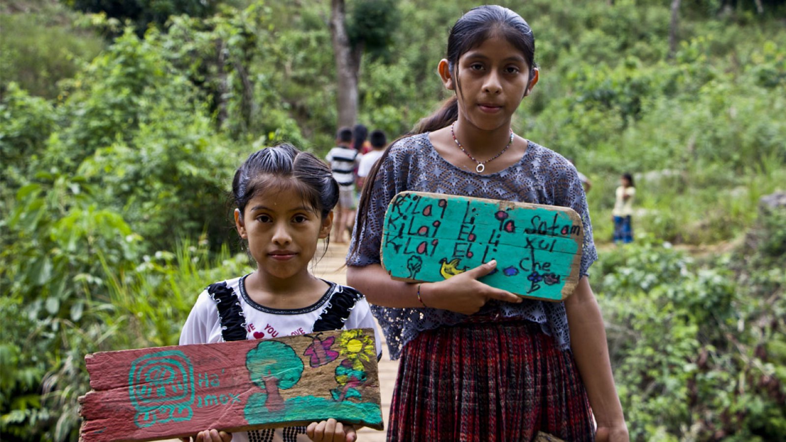 Pueblo Maya Q´eqchi´en Guatemala resistiendo ante la Hidroeléctrica ...